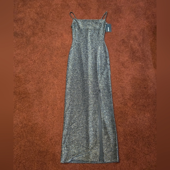 Liz & Sara | Dresses | Liz Sara Long Shimmering Spaghetti Strap Dress ...